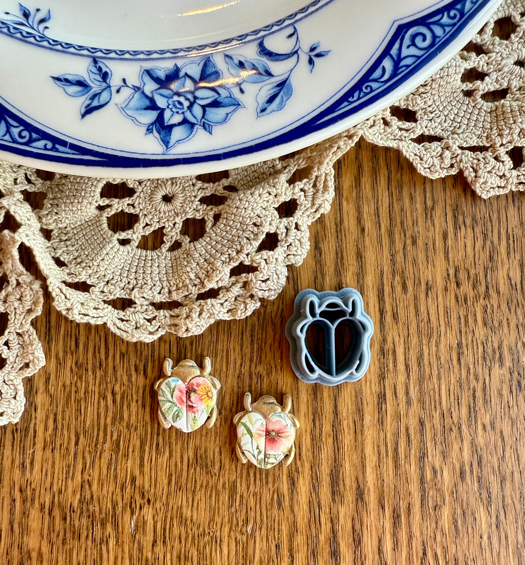 ANIMALS – Prism Clay Co.